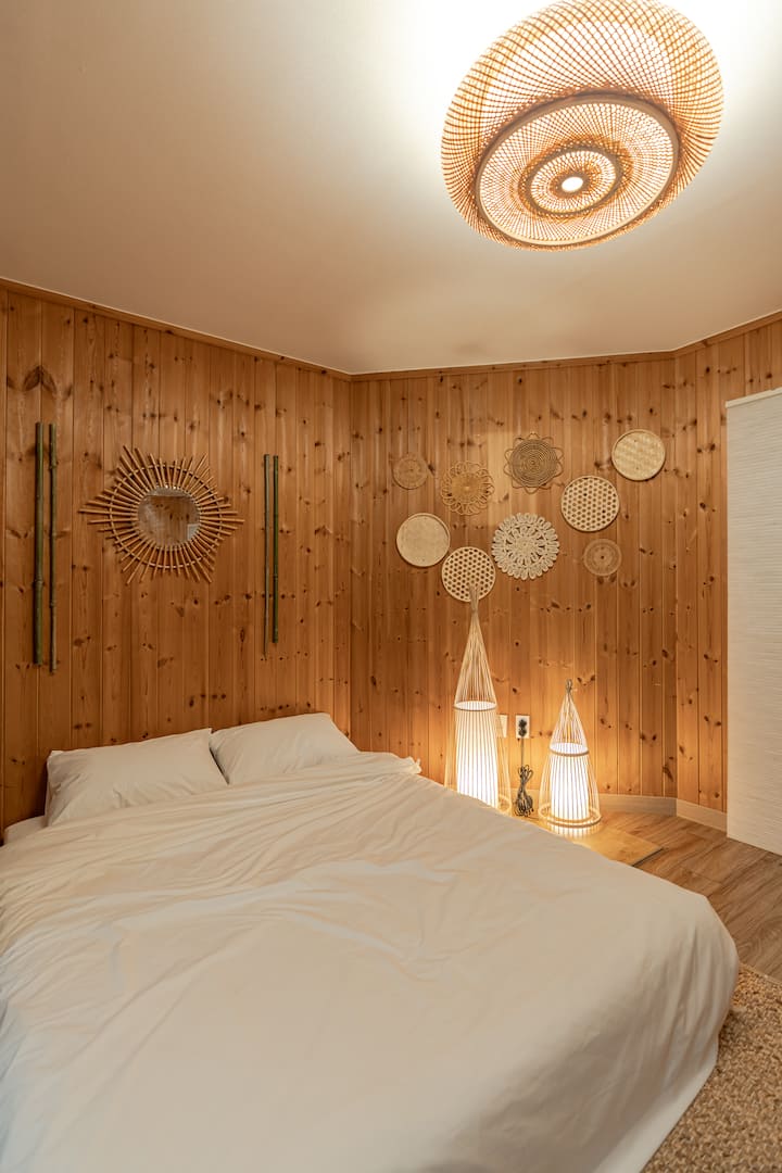 [Super Discount]cozy/aewol/barbecue/deluxe/104 - Jeju-si