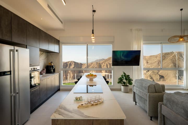 Mountain And Sea View-penthouse With Private Pool - Eilat