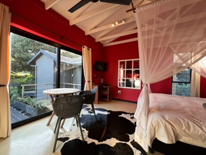 Self-catering Suite In Tranquil Private Setting - Durban North