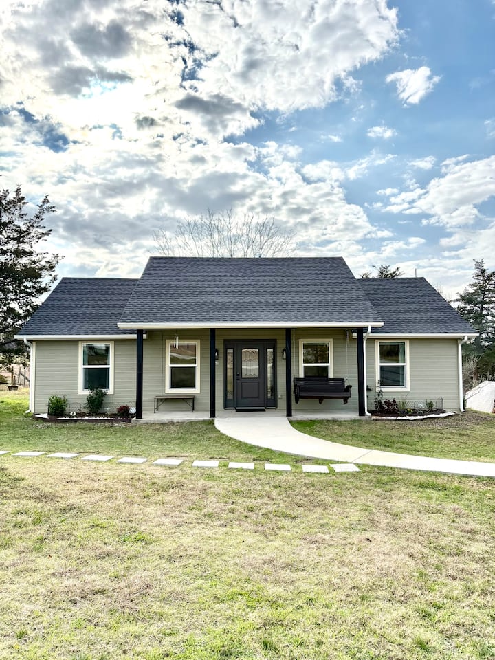 Cielo’s Retreat, Farm (Guest House) - McKinney, TX