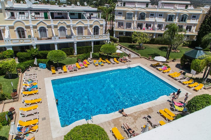 Dúplex Urbanización Aloha Garden - Marbella
