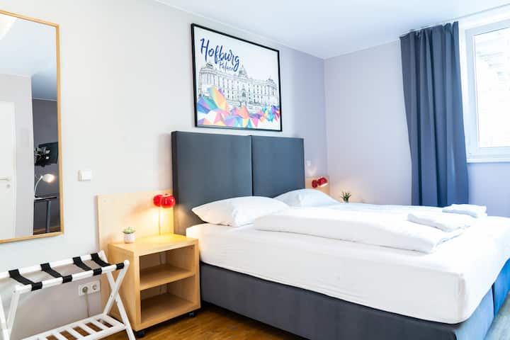 Private Double Room With Ensuite - Viena