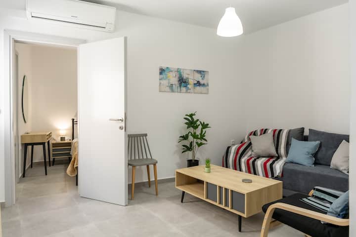 Mg Apt #2: A Safe Place In The Heart Of Heraklion - Iráklion