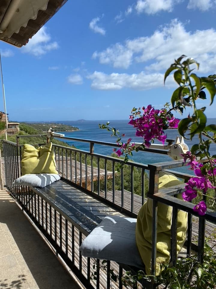 Un Affaccio Sul Golfo - Golfo Aranci