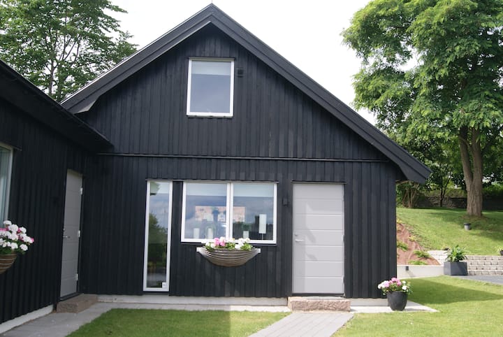 Havsnära, Fräsch Stuga Halmstad - Halmstad