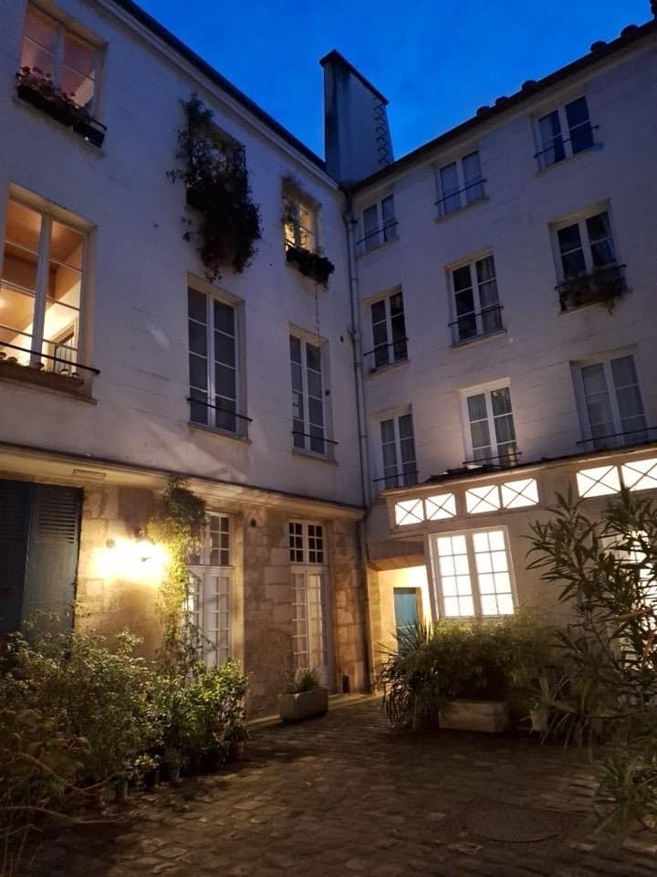 Un Nid Au Centre De Paris! - Paris