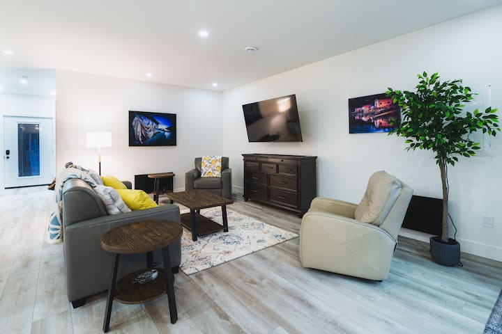 Beachfront House | Lake Access | High Speed Wifi - Newfoundland and Labrador