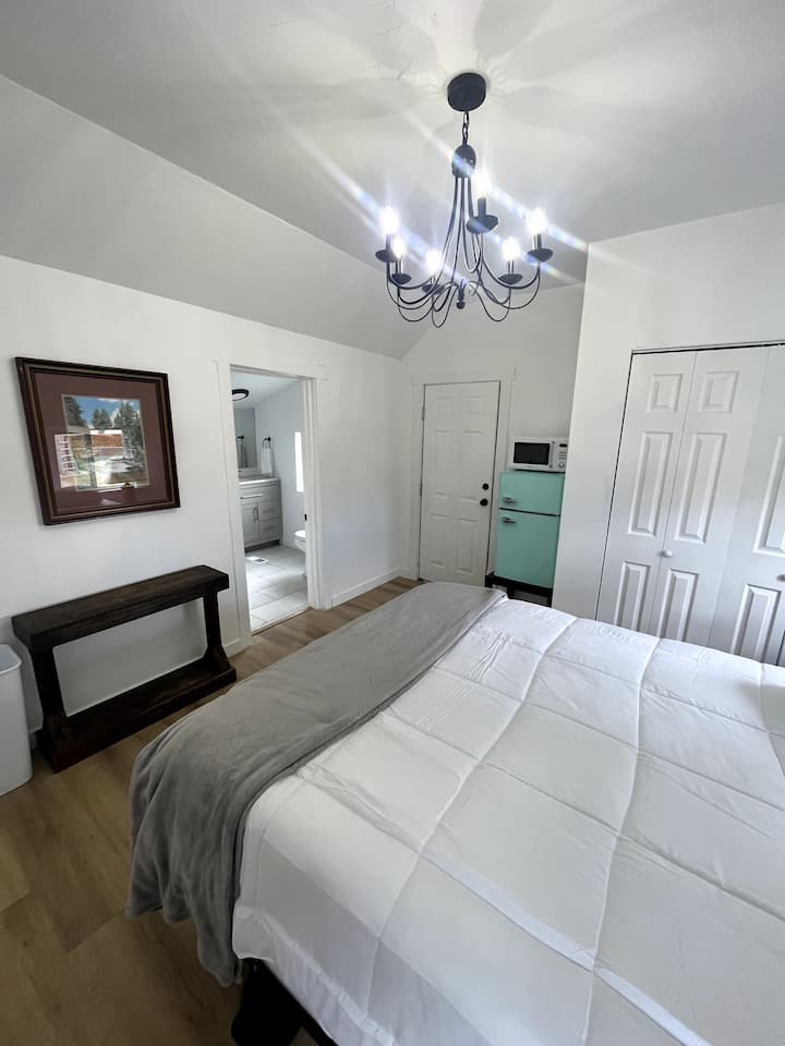 Relaxing Historic Downtown Dwelling W/ Wifi - Logan, UT