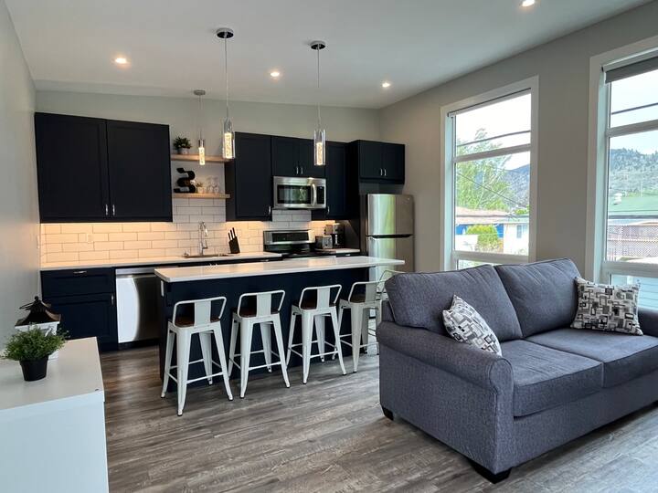 Guesthouse Between The Lakes - Penticton