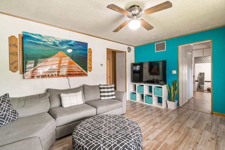 Welcome To Juniata! King Size Bed And Cozy Home - Allentown, PA