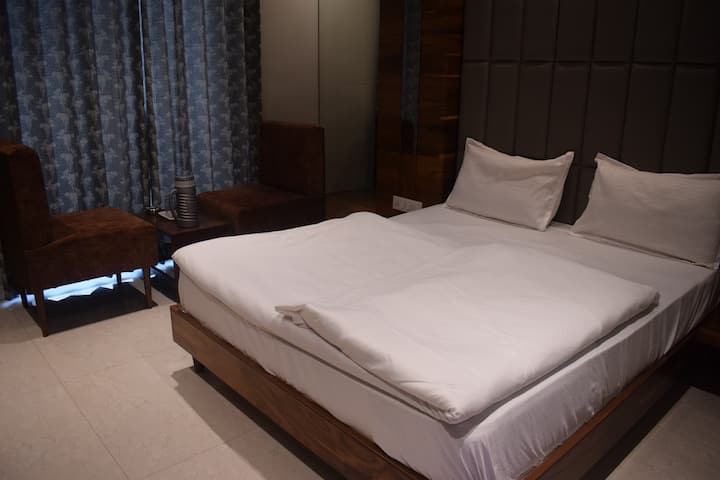 Deluxe Non Ac Room - Ambaji