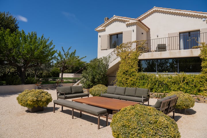 Maison Familiale Avec Piscine - Saint-Cannat