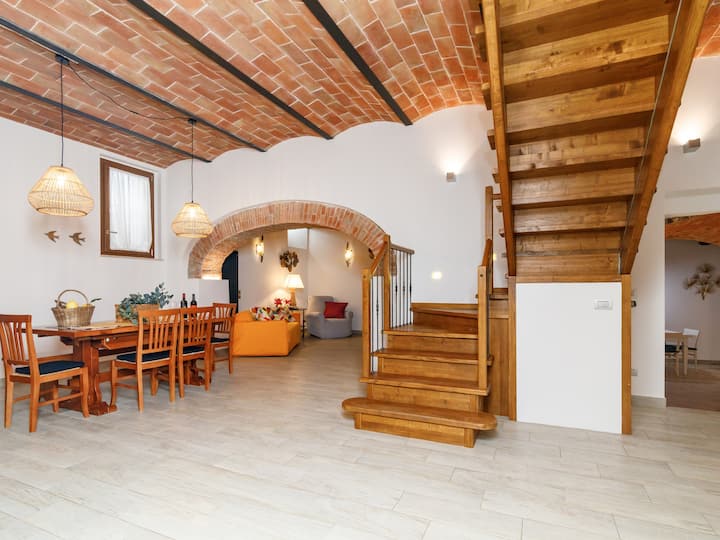 Siena Podere Rural Chic W Private Garden & Parking - Siena