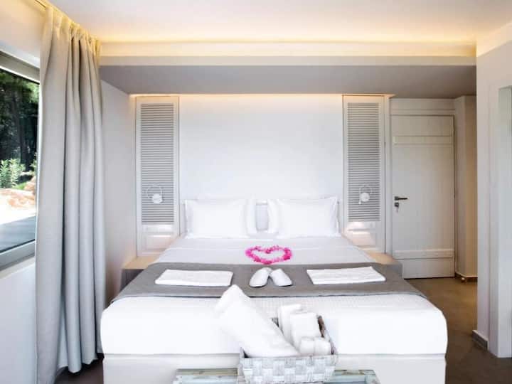 Bh982 - C - Suite Skiathos - Skiathos