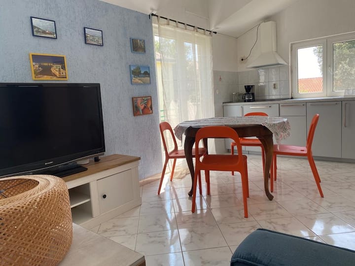 Apartament - Brodarica