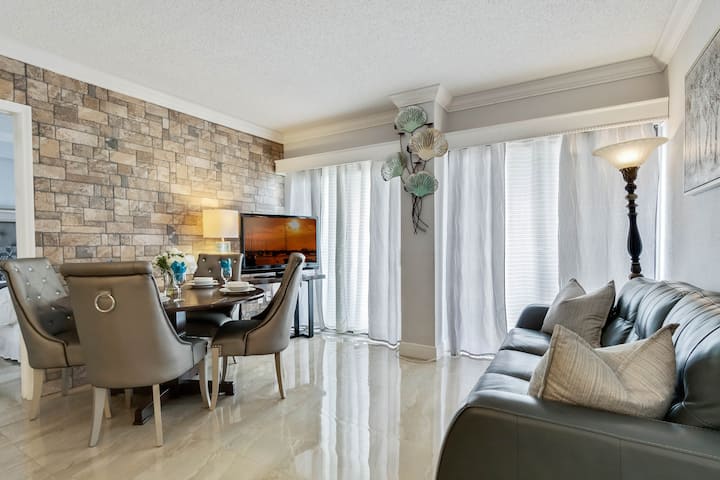 #1506 Lake View 2/2 Condo I-drive/universal/disney - Orlando
