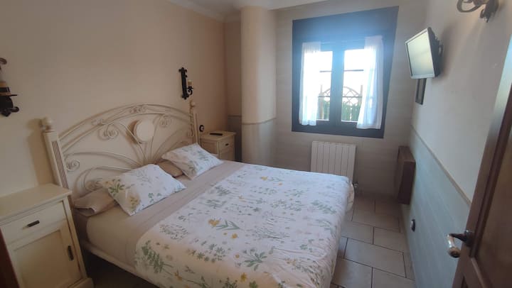 Apto.el Carmen, 4 Personas Plta. Baja Con Terraza - Noja