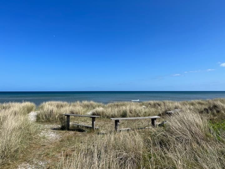 Sommerhus I Naturskønt Område - Hou