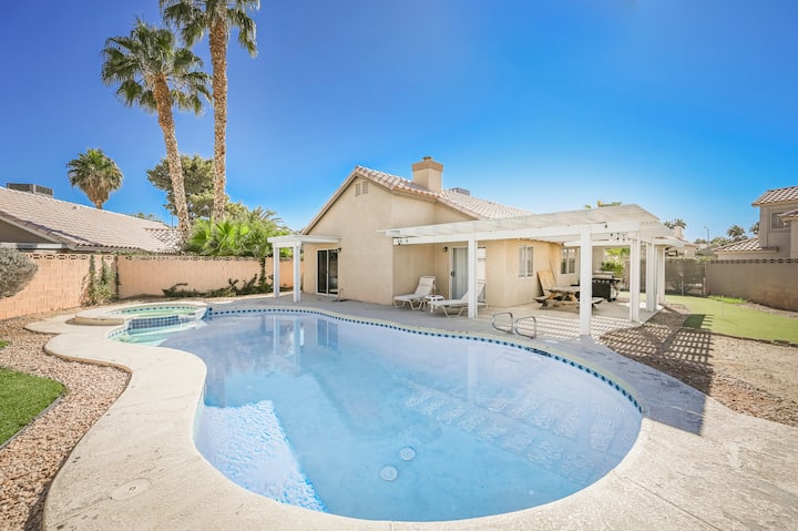 Kp* 3bd/2ba Vegas Getaway W/pool | Sleeps 6 - M Resort Spa Casino