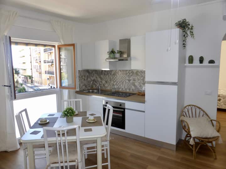 Un Angolo Al Sole - Nettuno