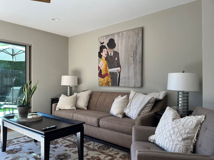 Upscale 2 Bed 2 Bath Condo - El Dorado Hills, CA