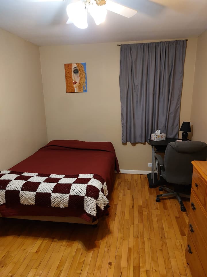 L & L House - Fredericton
