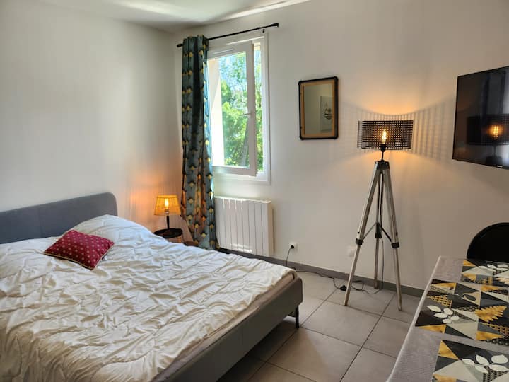 Joli Studio Neuf à Caen Avec Parking "Venoix 21" - Caen