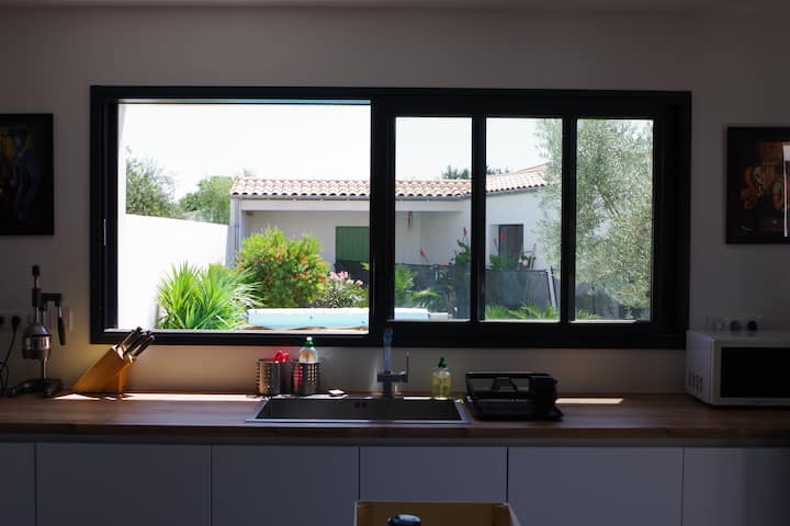 Maison 8 Personnes Avec Piscine - La Rochelle