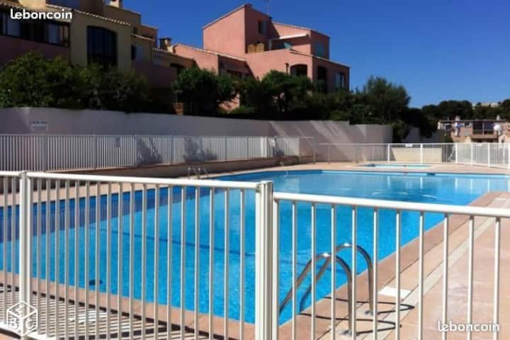Joli Studio En Bord De Mer à 2 Min De La Plage - Sausset-les-Pins