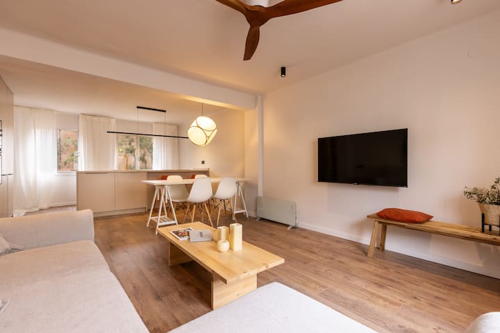 Train Station By Unik Tarragona - Tarragone