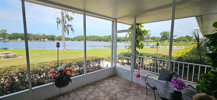 Beautiful Lakefront Guest Home. - Odessa, FL