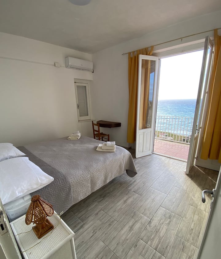 Marchisa Apartments Settecento - Тропеа
