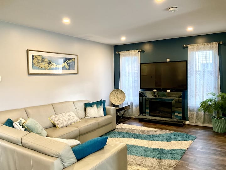 Enchanted Falls Escape - Niagara Falls