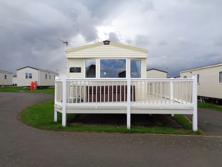 The Fabulous The Glen 44 - Berwick-upon-Tweed