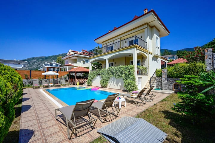 Villa Arokarya ÖLüdeniz'e Yakın ÖZel Havuzlu Villa - Ölüdeniz