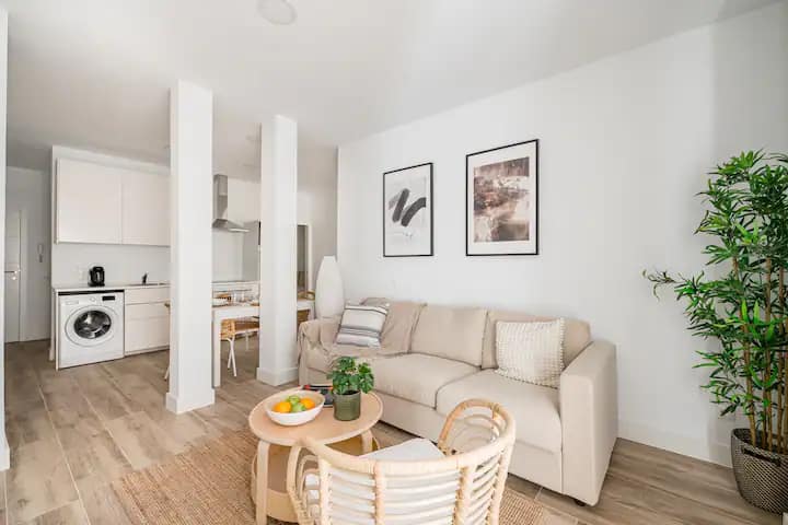 Comfortable Apartment In The Heart Of Gran Vía - Madrid