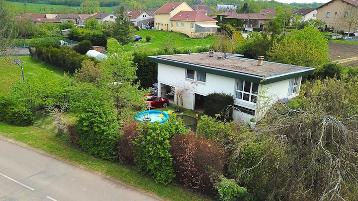 Bungalow Indépendant Ensoleillé - Bar-le-Duc