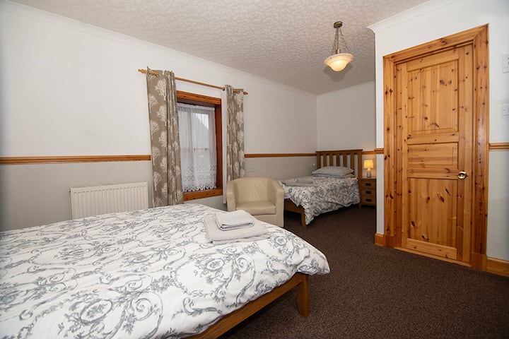 Alder Lodge Guest House Room 9 - Lerwick