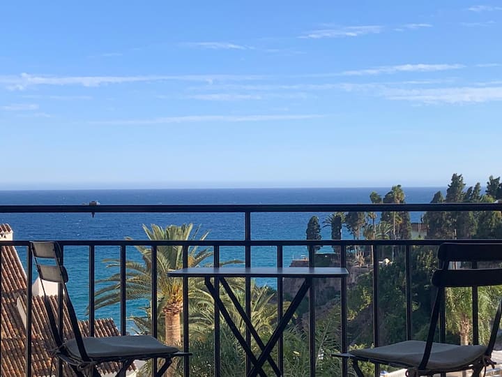 Luxury Seaview 2 Bdr. Apartment - Nerja