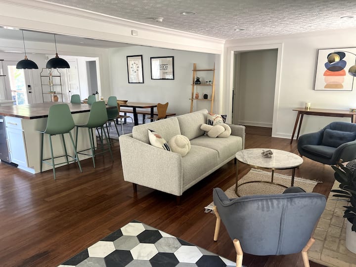 Whites Creek Cottage Retreat - Nashville, TN