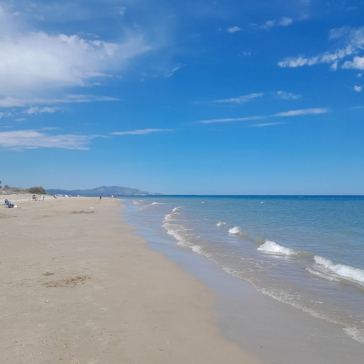 2br Flat 5 Mins From Sandy Beach - Cabanes