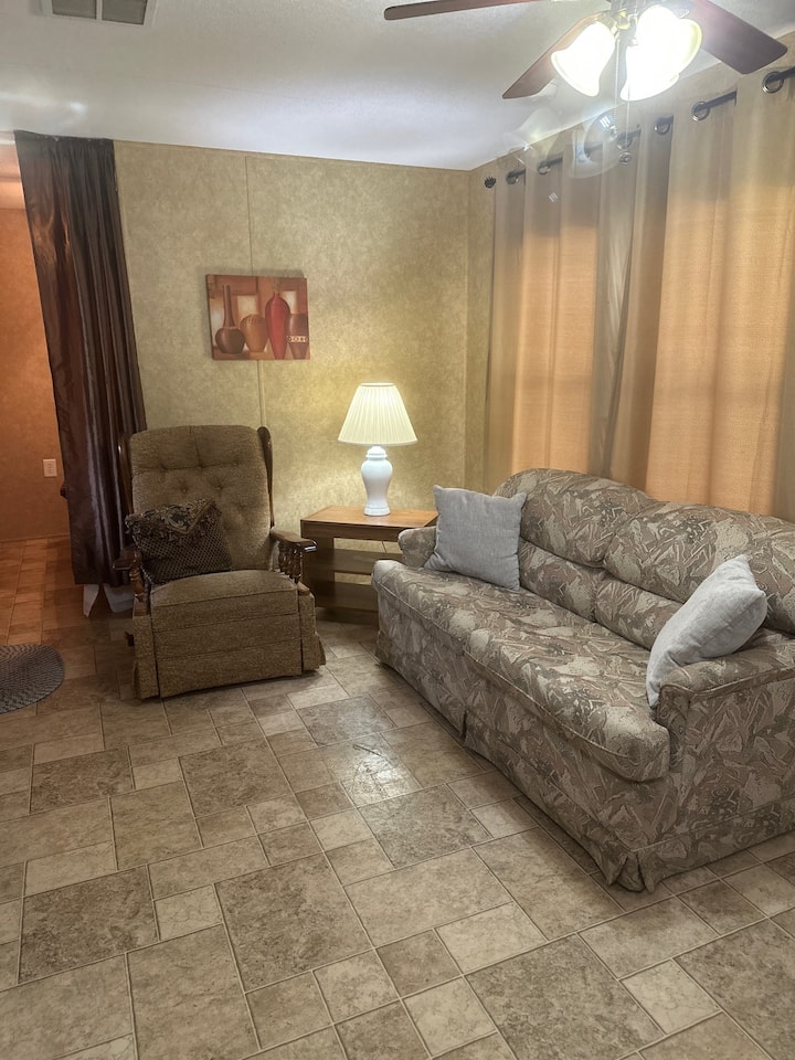 Cute Small Two-bedroom (823) - Mission, TX