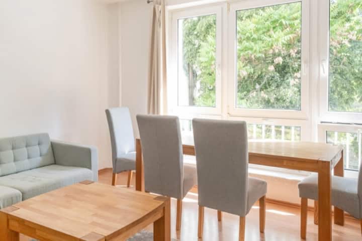 Cozy Full Apartment In Central Berlin - Berlim