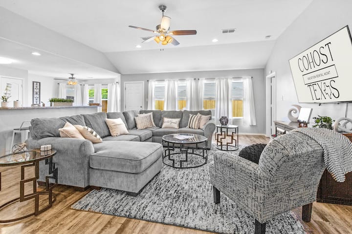 Spring Savings | Dyess | Pets Ok | Lux | Sleeps 8 - Impact, TX