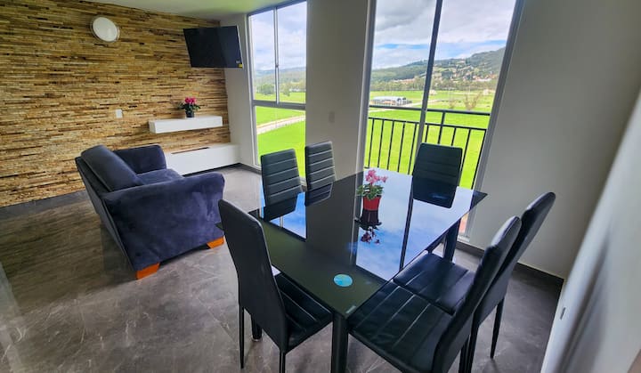 Apartamento En Paipa  A 5 Minutos Del Aeropuerto. - Paipa