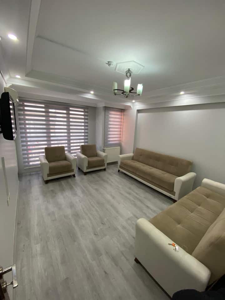 2+1 Merkezi Konum Eşyalı Daire - Fatih