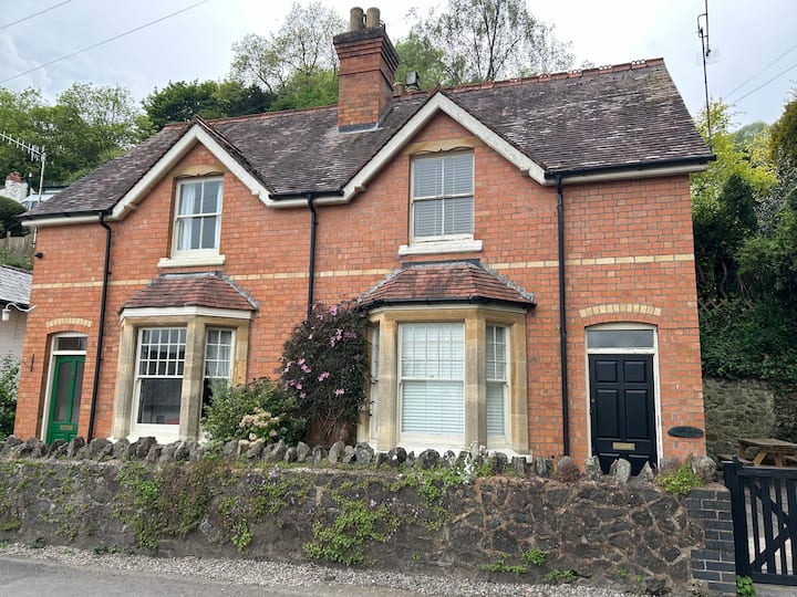 Summerfield - Ledbury
