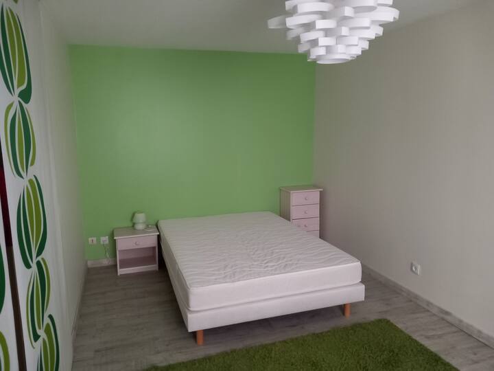 Location Chambre 15 M² - Évry