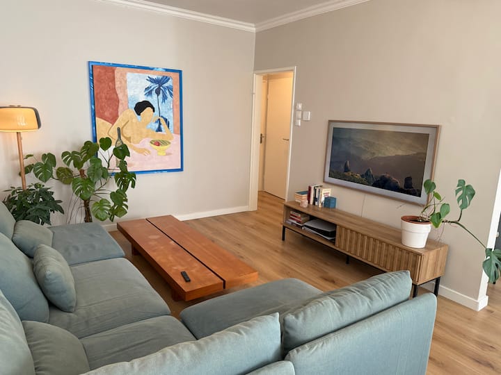 Stylish & Sunny City Centre Apt - Amsterdam