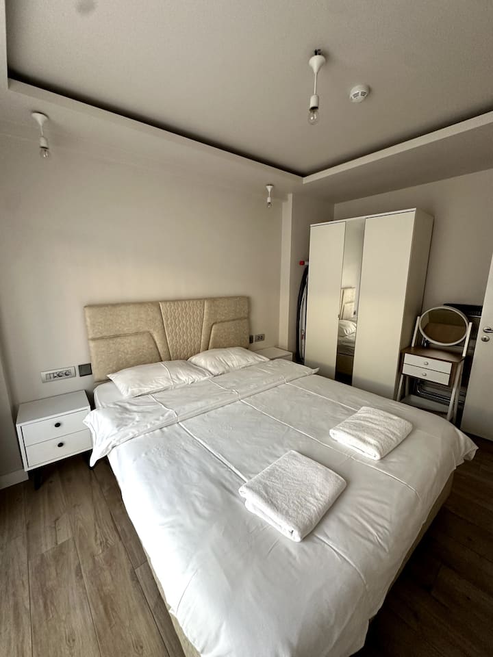 1+1 Luxury Cozy Apartment In Cihangir - Istambul